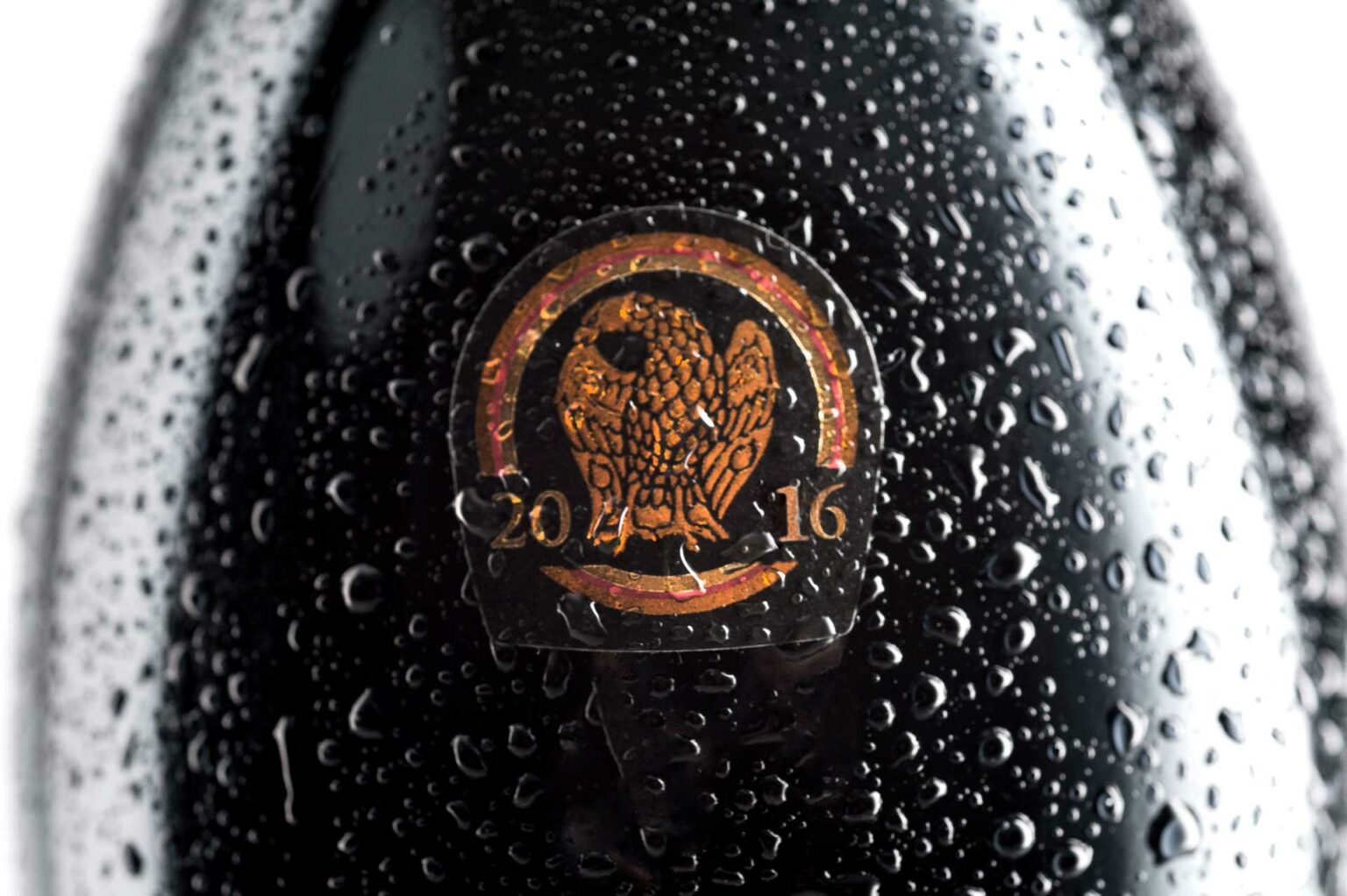 Falstaff awards, for the first time, 100/100 to an Italian sparkling ...